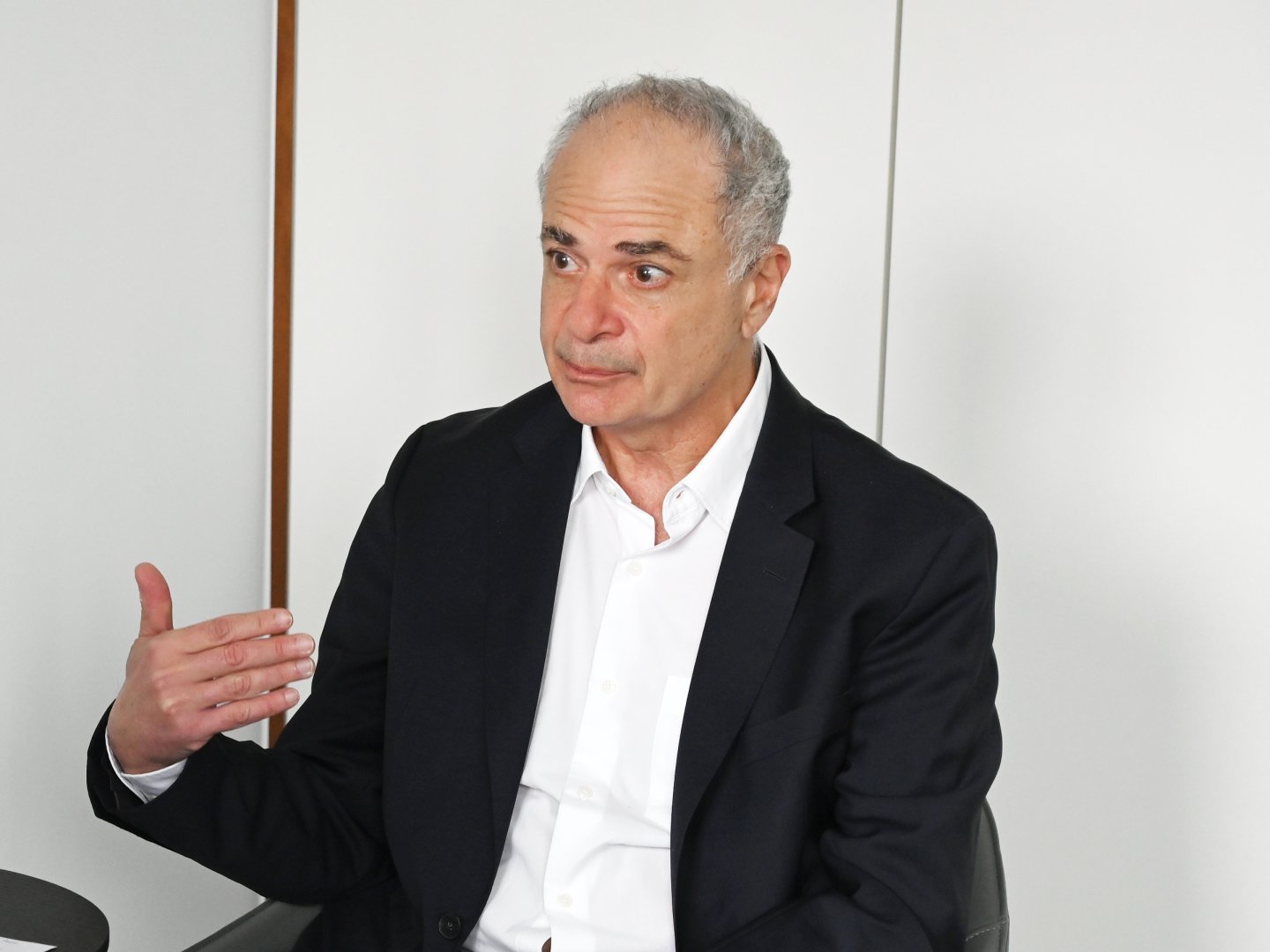 “The question of wartime collaboration is extremely sensitive” | Robert ...